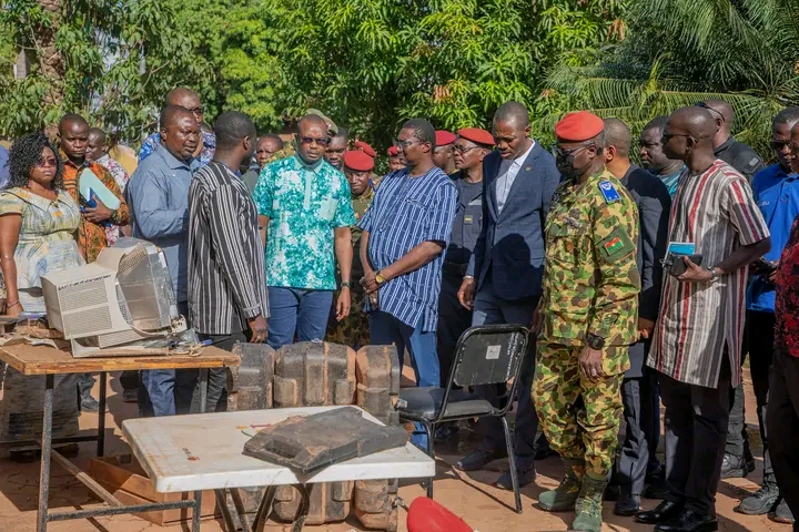 Inondations à la RTB2 Hauts-Bassins : solidarité gouvernementale à l ...