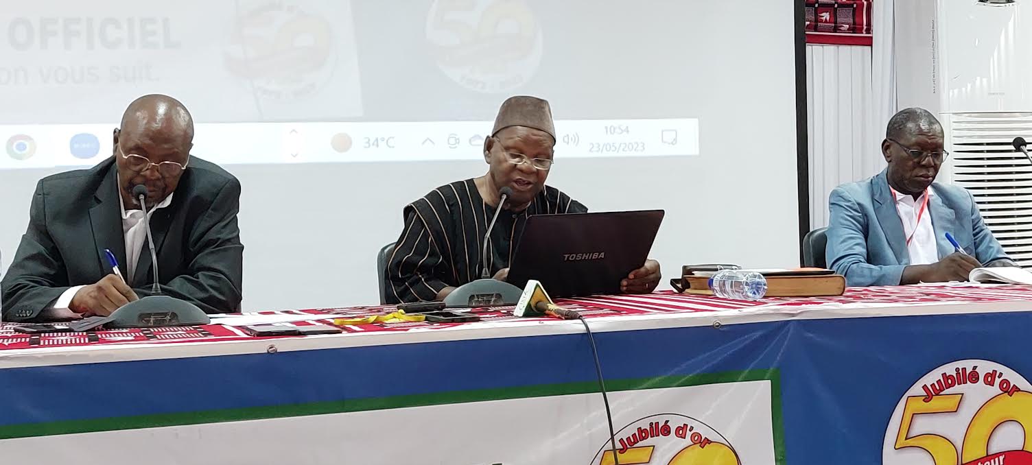 Numérique et adaptation de L’Obs. et de Sidwaya : le renforcement de la ...